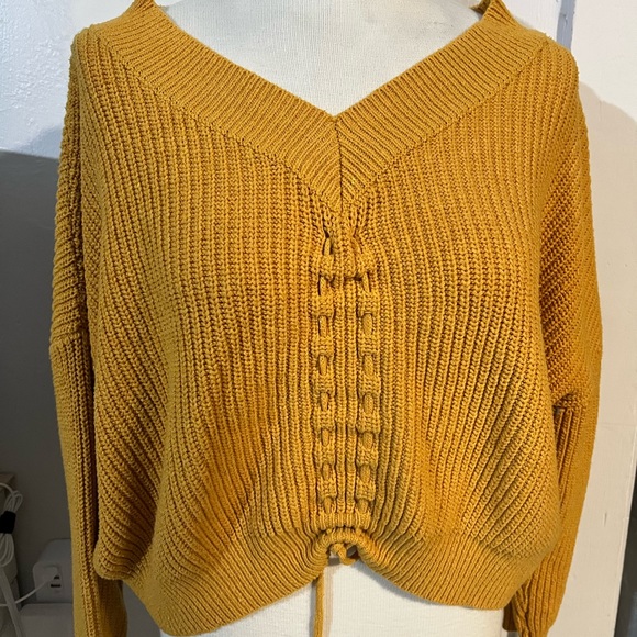 star + sky | Tops | Yellow Sky Star Cropped Top | Poshmark